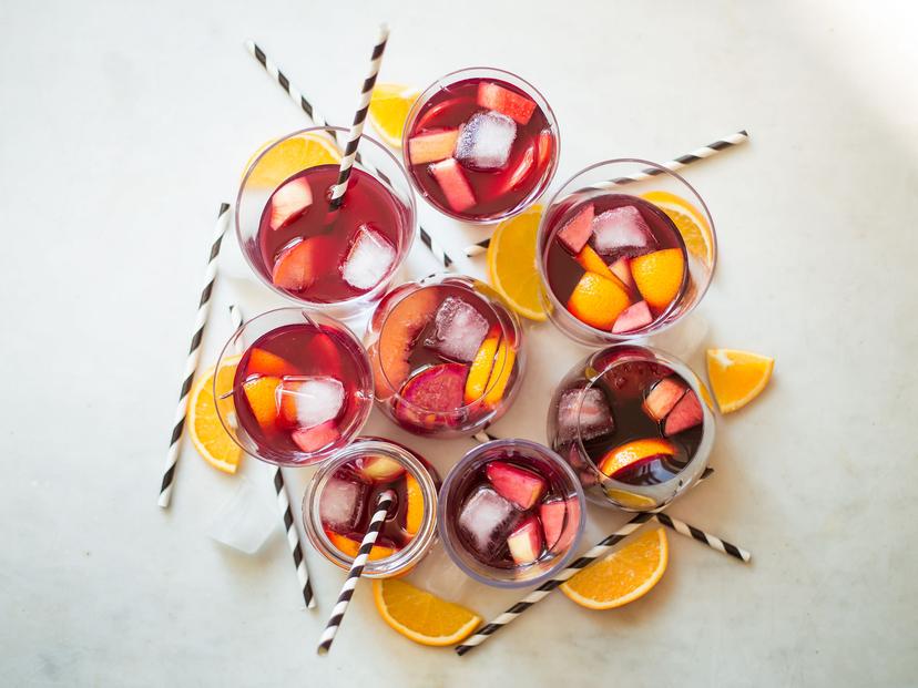 Spanish sangria | Recipe | Kitchen Stories